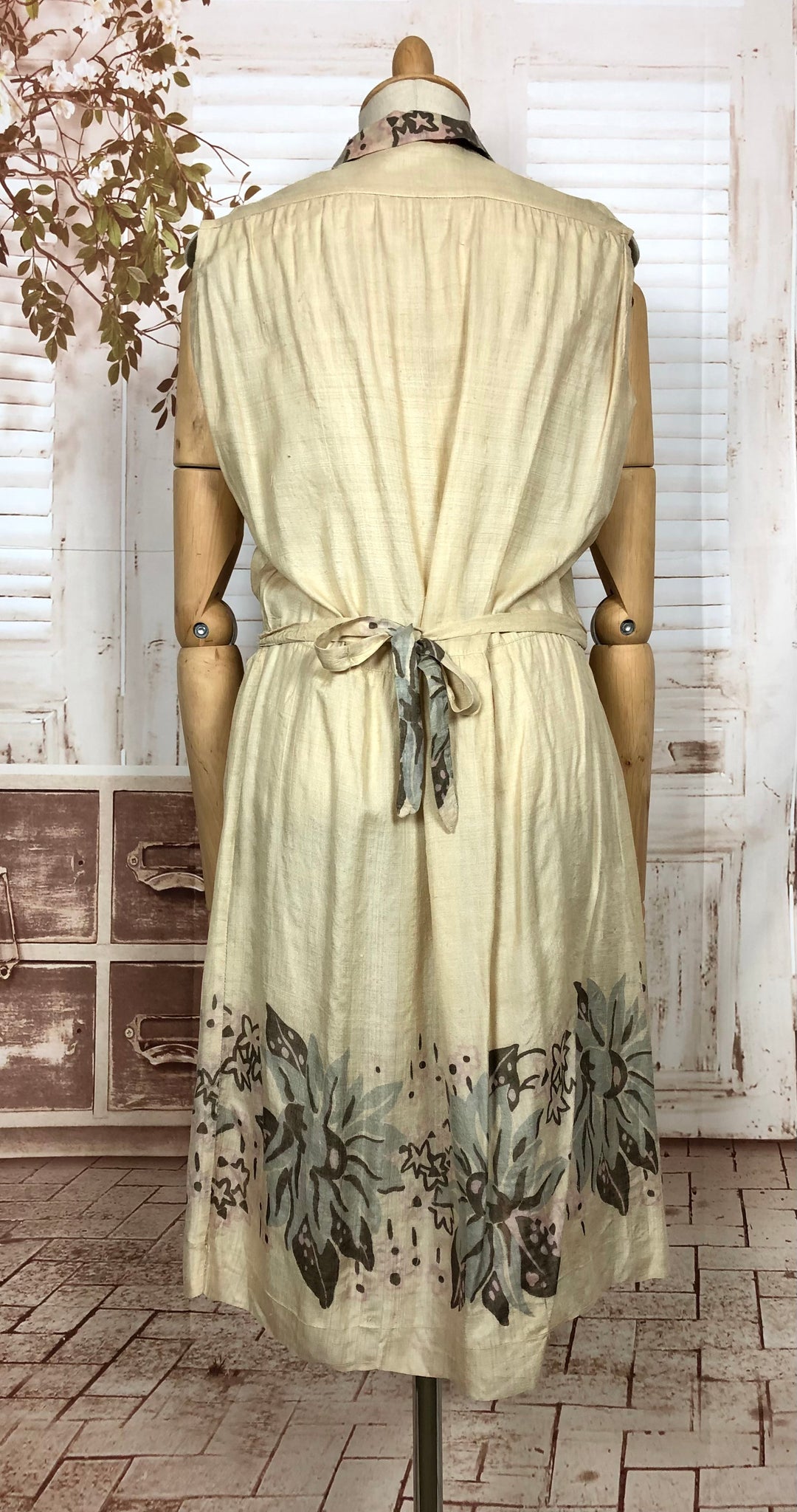 Exceptional Original 1920s Art Deco Pongee Silk Dress With Hand Painte ...